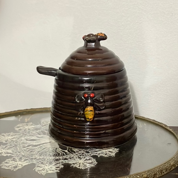 Kitchen | Vintage Brown Ceramic Beehive Honey Pot | Poshmark
